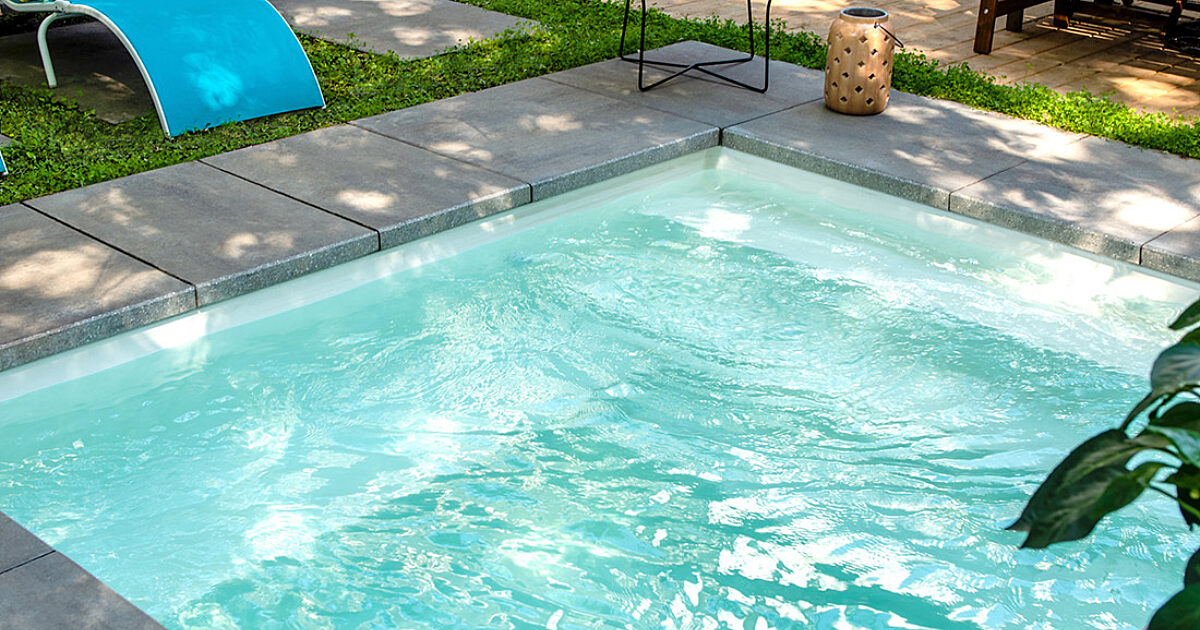 Small Inground Pools: Solution for Small Gardens | Azoria